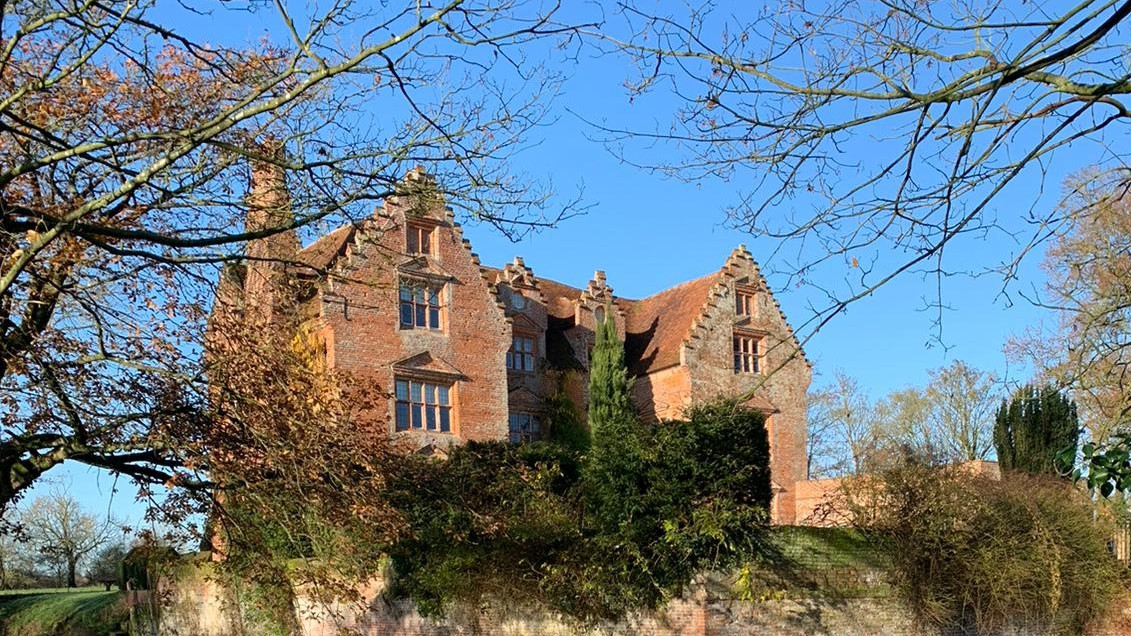 Morley Old Hall - Hotels in Norfolk | Good Shoot Hotel Guide