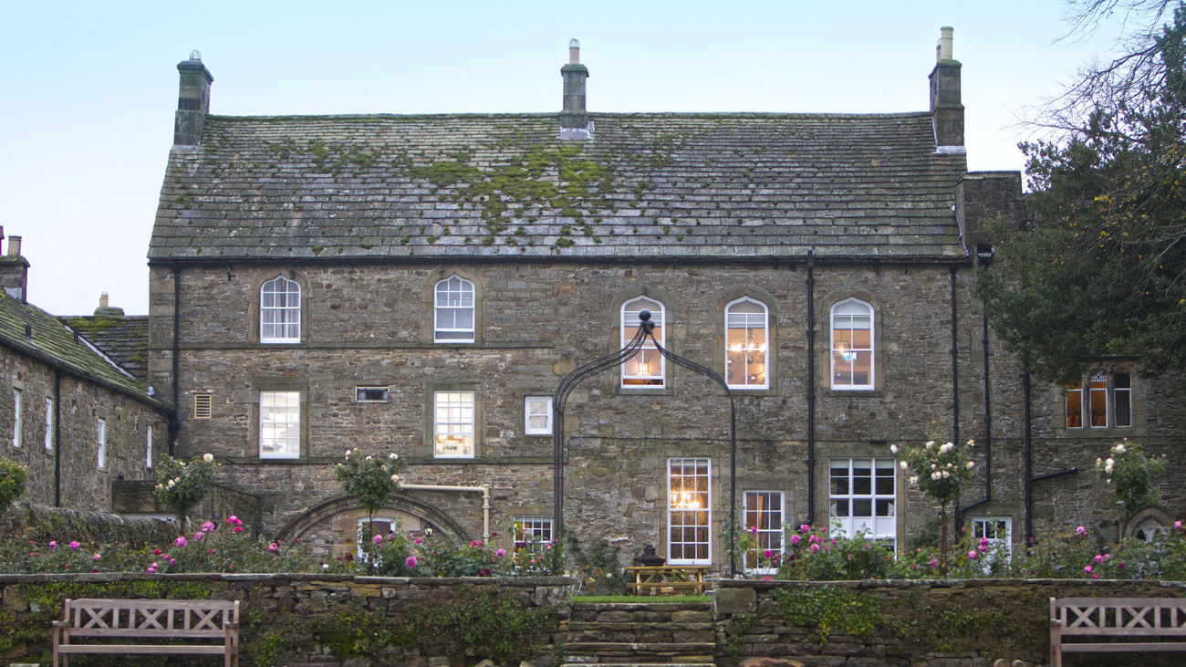 The Lord Crewe Arms - Hotels in Durham | Good Shoot Hotel Guide